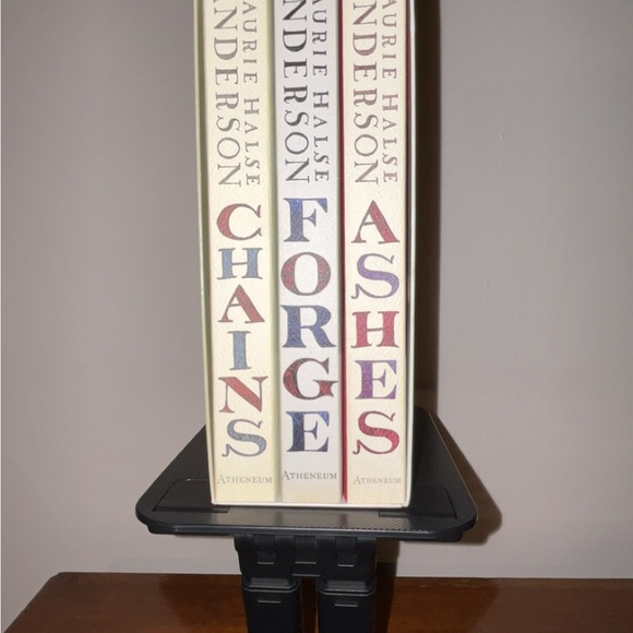 Laurie Anderson | Accents | Chains Book Series Full Set | Poshmark